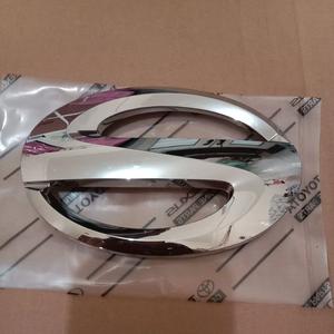 Jual new logo emblem lambang s grill depan daihatsu sigra original ...