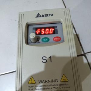 Jual inverter delta S1 MODEL: VFD007S21A (0,75KW/220VAC/1PHASE /1HP ...