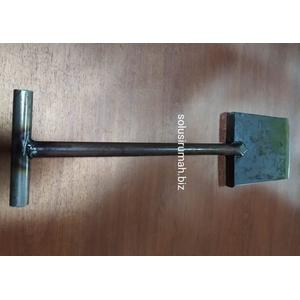 Jual LEMPAK PIPA BESI L17.5 X 87CM GAGANG T SEKOP TANAH LURUS LINGGIS ...