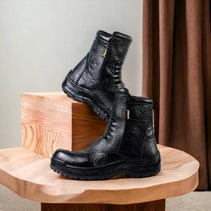 Jual LAST Sepatu Boots Pria Kulit Asli Safety Original Crocodile Hitam ...