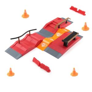 Jual Fingerboard Skate Park Set Finger Roller Skate Park Toy Finger ...