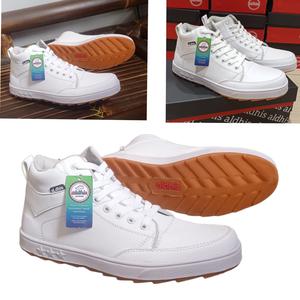 Jual Sepatu Boots Fashion Pria Model Kekinian Putih Polos Terbaru ...