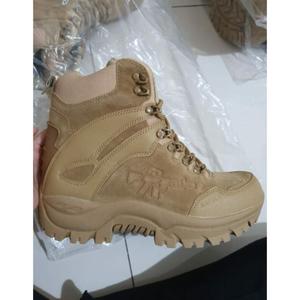 Jual New Sepatu Pria Lapangan Gunung Modern Rafale 8Inch 3Warna ...