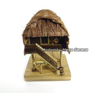 Jual Miniatur Rumah Adat Lombok / Rumah Adat Sasak dari bambu - Kab ...