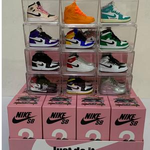 Jual Miniatur Figure Sepatu Nike Air Blind Box Surprise Box - Jakarta ...