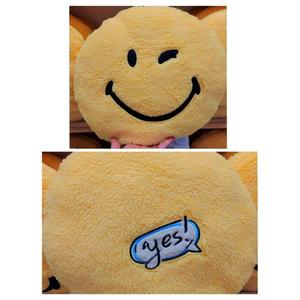 Jual Miniso Smiley World Collection Round Pillow Bantal 40cm - Kota ...