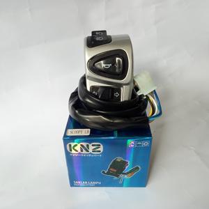 Jual Holder Saklar Switch Bagian KIRI Honda Scoopy Silver Original KNZ ...