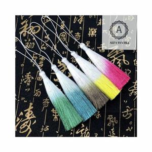 Jual Gantungan Tasel Polos Gradasi Warna Indah Tasel DIY Tasel warna ...