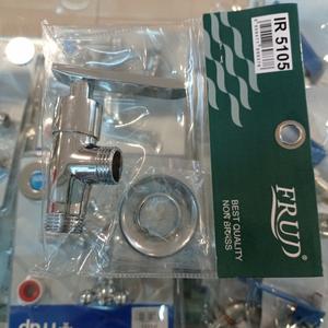 Jual Kran Air Triangle Valve Merk FRUD Type IR5105 ukuran 1/2 inch ...