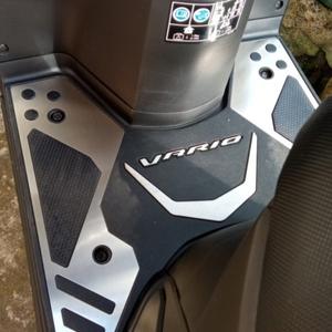Jual Karpet Alas Pijakan Kaki Vario 160 Original Panel Step Floor Honda - Kota Bandung - Stand ...