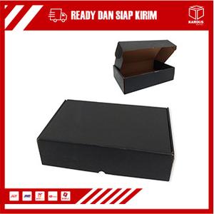 Jual kt gift box/hampers box/ kardus box baju ukuran 30 x 20 x 8 cm ...