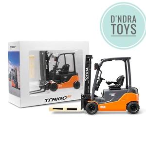 Jual Diecast Miniatur Alat Berat Forklift Toyota Triago 48 (4 wheels) 1 ...