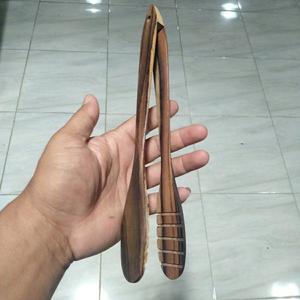Jual Capitan Makanan Kayu - Capit Makanan - Penjepit Makanan - Wooden ...