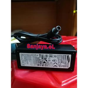 Jual Adaptor Monitor Tv Samsung Lcd/led Monitor Samsung 14V 1.072A 15W ...