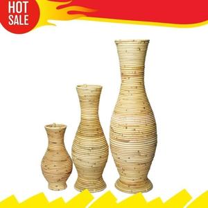 Jual Vas Bunga Rotan Alami Atau Guci Rotan - Tinggi 30cm - Kab. Cirebon ...