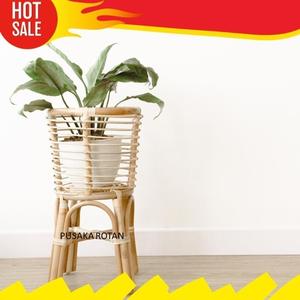 Jual Dekorasi Standing Pot Bunga Bulat Single Rotan Alami - KECIL - Kab ...