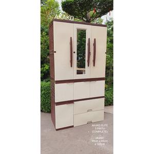 Jual LEMARI PLASTIK 3 PINTU GANTUNG + 2 LACI AKAKO LP3P ELITE - Kota ...