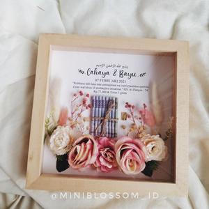 Jual Bingkai Mahar Rustic Dried Flower Bunga Kering Mahar Pernikahan ...