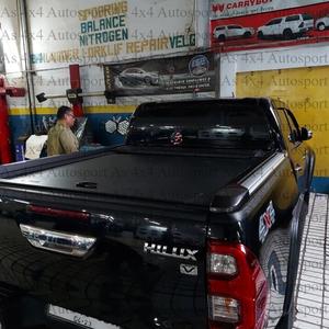 Jual Roller Lid CARRYBOY 789 Toyota Hilux Revo 2023 - Kota Tangerang ...