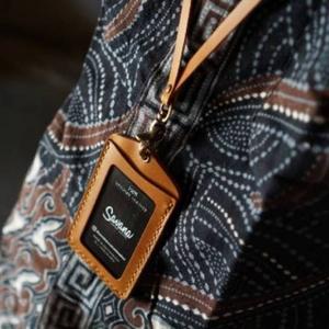 Jual ID Card Holder Name Tag Dompet ID Card Kulit ICHPU - Custom ...