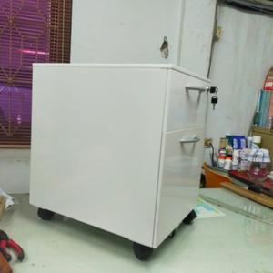 Jual Murah Laci Besi 2 Susun Filing Cabinet Drawer Cabinet Nakas Besi ...