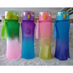 Jual [ SLIM 600ML ] BOTOL MINUM VIRAL GRADASI 600ML BODY CURVE / BOTOL ...