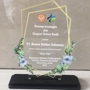 Jual Plakat Akrilik Custom Ukuran 30x10 1cm alas hitam - Jakarta Barat ...