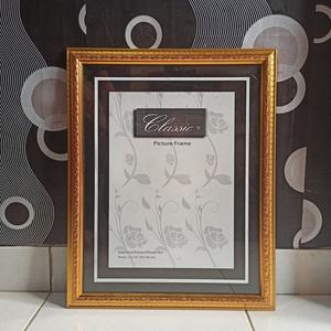 Jual Bingkai Foto 35x45 (Di tengahnya bisa buat 30x40) Emas,Silver ...