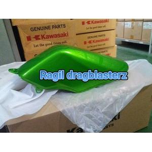 Jual tangki ninja R tangki ninja SS hijau metalik polos original ...