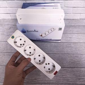 Jual SAPPHIRE TERMINAL STOP KONTAK 4 LUBANG LAMPU SNI KUNINGAN S-SK-04 - Jakarta Pusat - harbi ...