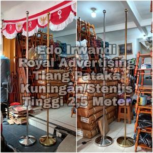 Jual Tiang Bendera Ruangan Tiang Pataka Kuningan Dan Stenlis Uk. 25 ...