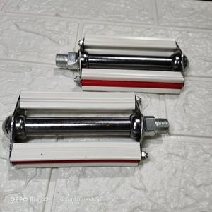 Jual pedal sepeda sim hwa ALI putih les merah sepeda antik klasik ...