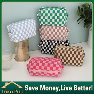 Jual Kotak pensil Motif Grid Pattern / Tempat Pensil Geometri Hitam ...