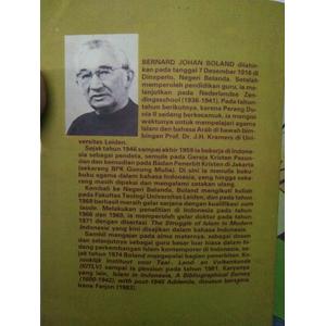 Jual PERGUMULAN ISLAM DI INDONESIA - B.J. Boland - Kota Surabaya ...