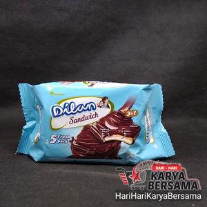 Jual GARUDA FOOD DILAN SANDWICH BISCUIT CHOCO VANILLA CREAM 80GR - Kota ...