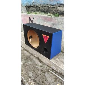 Jual BOX SUBWOOFER 12inch BAHAN MDF COCOK BUAT SEGALA JENIS MOBIL ...