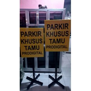 Jual Dijual Standing Display Rambu-Rambu Double Frame - Papan Rambu² ...