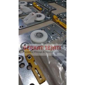 Jual RODA PINTU LEMARI SLIDING GESER HETTICH TOPLINE 22 (2 PINTU / 2 ...