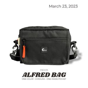 Jual CSEJUTA Alfred Bag Tas Selempang Sling Bag Hitam - Hitam - Kota ...