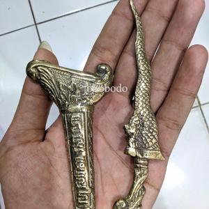 Jual Keris Nagasasra kuningan koleksi antik antik - Kota Salatiga ...