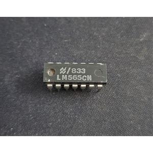 Jual IC LM565CN LM 565 CN Phase Locked Loop IC DIP-14P - Jakarta ...