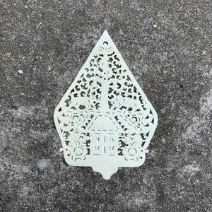 Jual Wayang Kulit Asli Gunungan / Kayon Warna Natural Untuk Mahar 10 cm ...