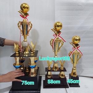 Jual Trophy piala sepak bola futsal set 4kaki 3kaki 123 - set 4kaki 123 ...