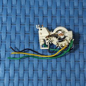 Jual SAKLAR REGULATOR PHILIPS BLENDER HR2061 HR2071 ORIGINAL - Jakarta ...