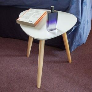 Jual Triangle side table stool minimalis modern / meja sudut segitiga ...