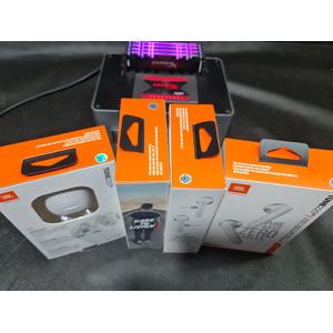 Jual ORIGINAL HEADSET BLUETOOTH JBL TUNE 220 TWS PURE BASS WARNA PUTIH ...