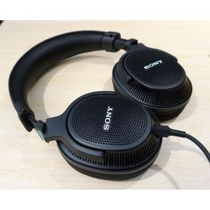 Jual ready sony mdr-mv1 headphone studio monitor open back headset 6.3mm mv - Jakarta Selatan ...