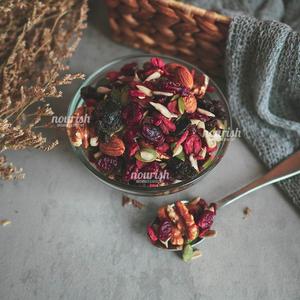 Jual Trail Mix 250 gr/ Snack Sehat Terdiri Campuran Kacang, Buah dan ...