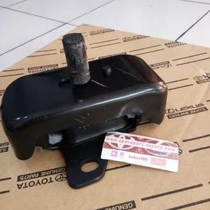 Jual dudukan mesin engine Mounting kanan Toyota Innova Bensin 12305 ...