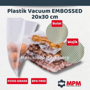 Jual Plastic vacuum emboss 20x30 plastik vakum embos makanan 20x30cm ...